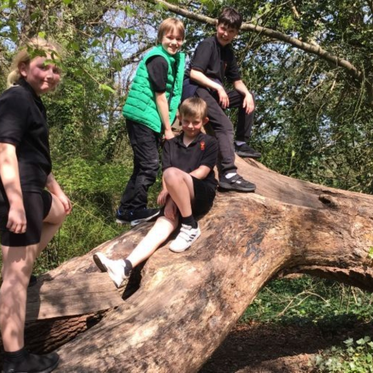 Combe Pafford School - Exploring Leisure Time at Decoy Park with 7C